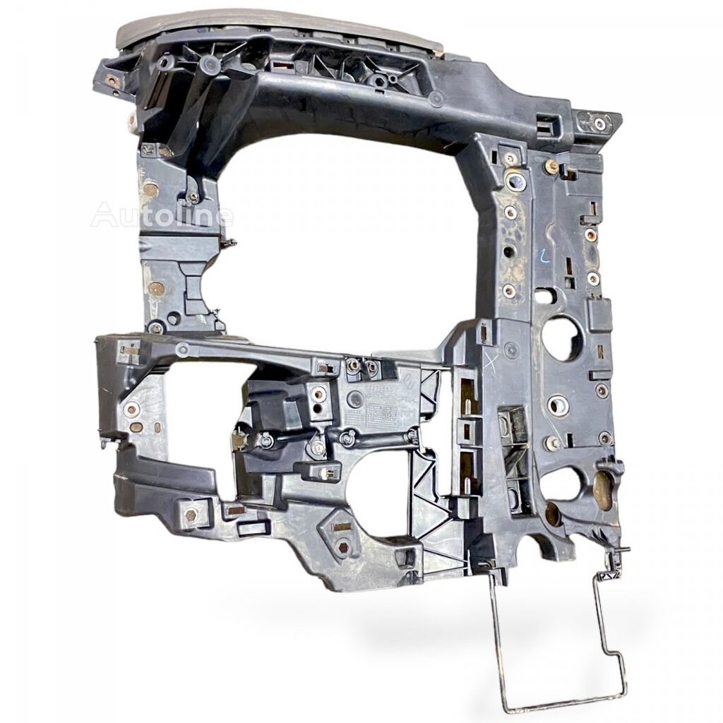 Headlight Frame, Right Renault T (01.13-) 7482291434 za Renault T (2013-) tegljača