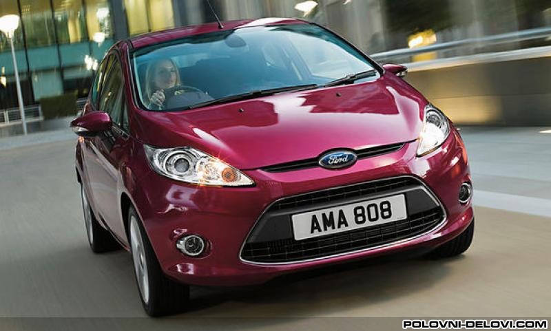 Ford Fiesta Daska U Gepeku