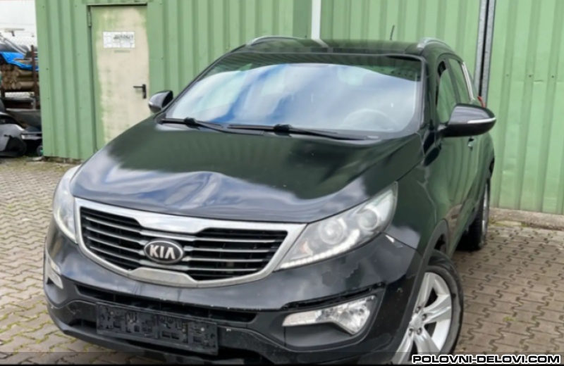 Kia Sportage 1.7 CRDI Kompletan Auto U Delovima