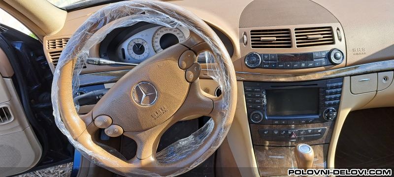 Mercedes E Srednja Konzola W211 Enterijer