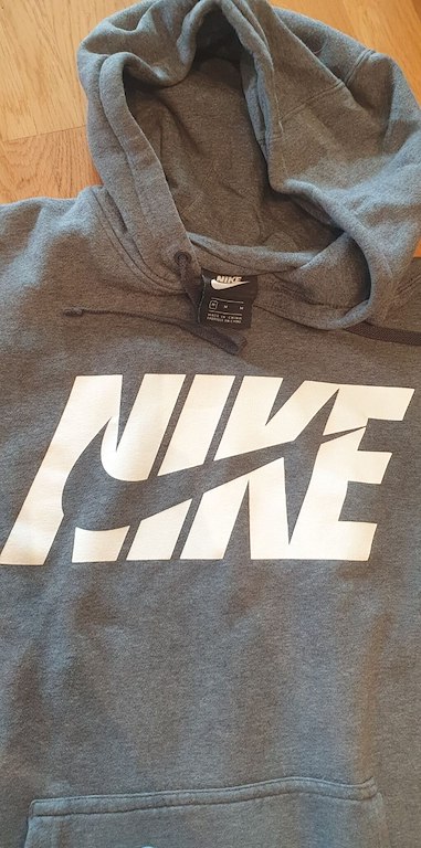 NIKE original dukserica za muškarce. Sa kapuljačom, kvalitetan duks