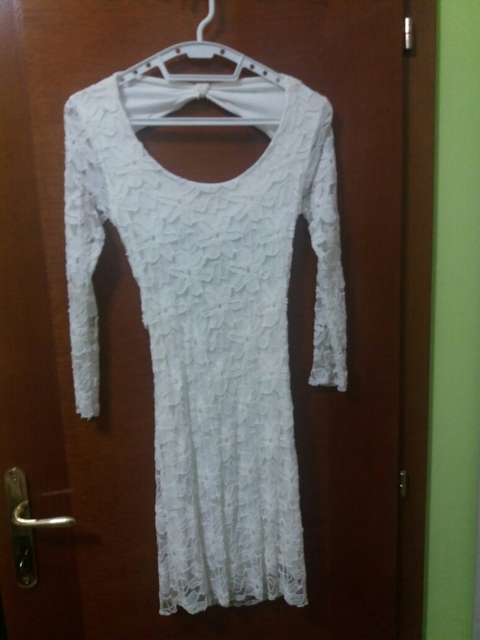 Nova elegantna zanimljiva bela haljinica, veoma kvalitetna čipka i