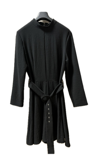 Zara crna mini haljina dugih rukava sa kaisem