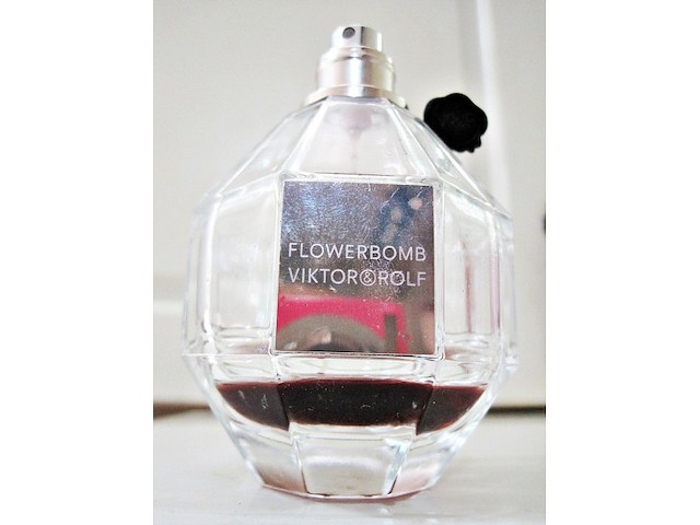 Flowerbomb Viktor&;Rolf