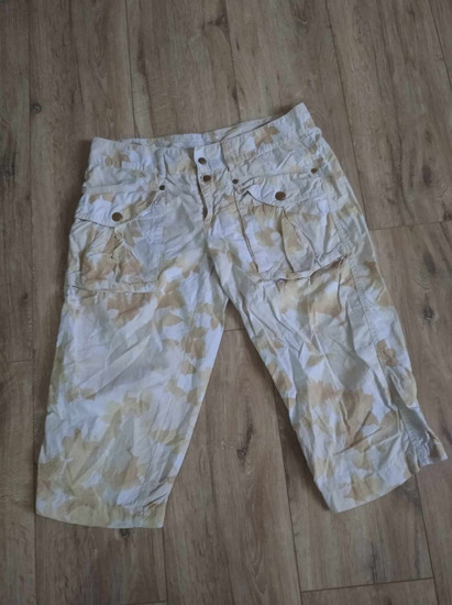 Beneton bermude M/L