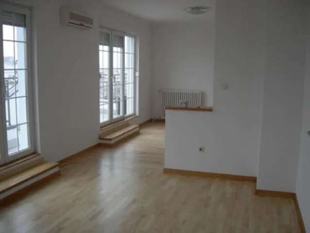 Izdavanje, petosoban stan, 145m2, Stari Grad, Beograd