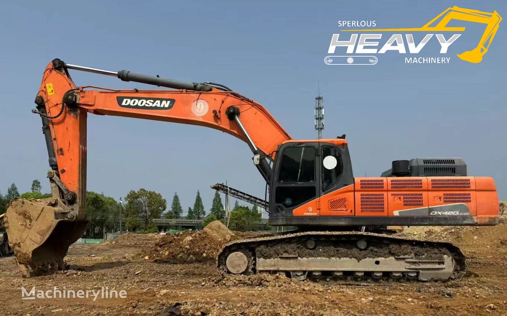 Doosan DX420LC-9C bager na šinama