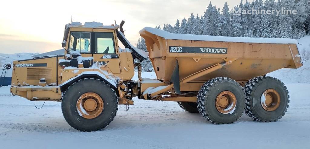 Volvo A25C 6×6 zglobni damper