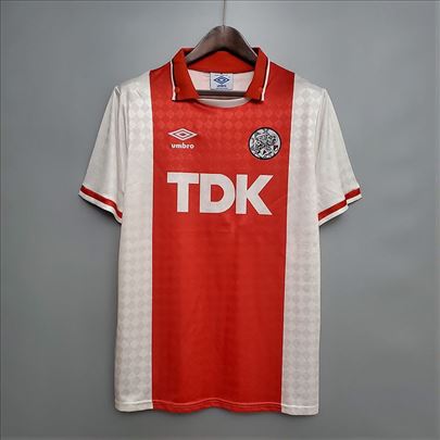 Ajax 1990 domaći dres