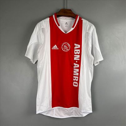 Ajax 2004/2005 domaći dres