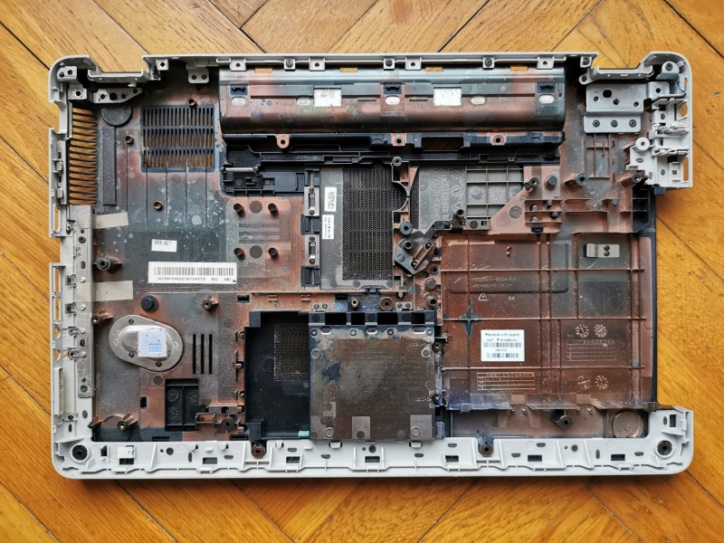 HP G62 sivo komplet donje kućište