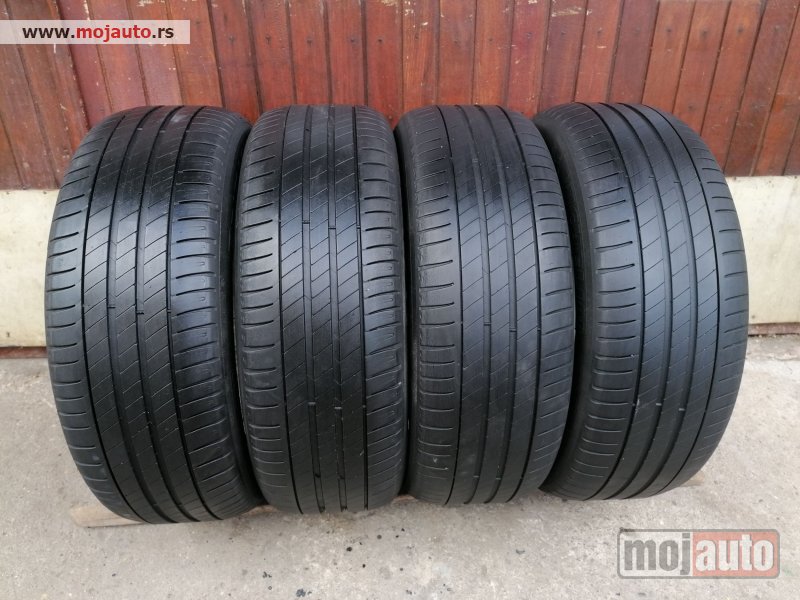 2559. Gume MICHELIN 17-ice, LETNJE 205/55, Šara 5,2 mm