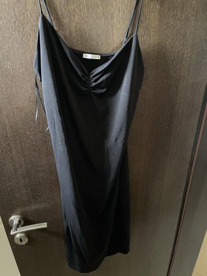 Zara crna haljina
