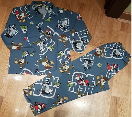 CN BEN 10 pidžama za dečake oko 10 godina