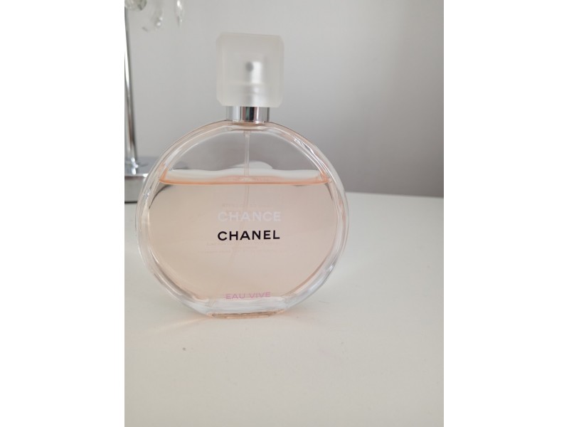 Chanel Chance Eau Vive edt dekant 5/10