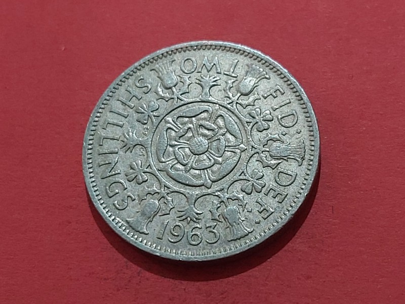 Britanija - two shillings 1963 god
