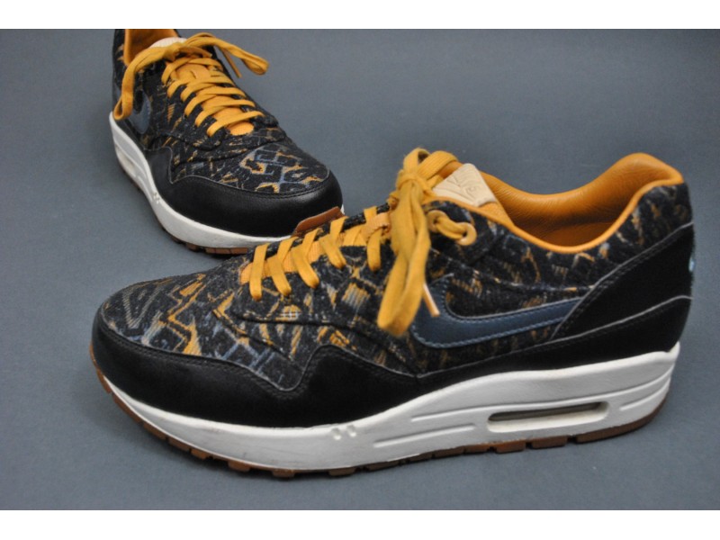 NIKE AIR MAX CURTAINS PACK-br.37,5-24cm.*