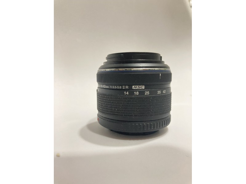 Olympus 14-42mm kit-lens mft