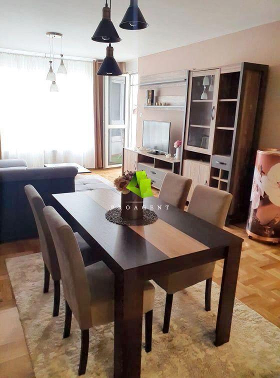 Branka Radičevića, Dvosoban stan za izdavanje, 50m2, 500€