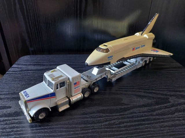 NASA SPACE USA MC Toys REDAK model `90 tih god.1/56