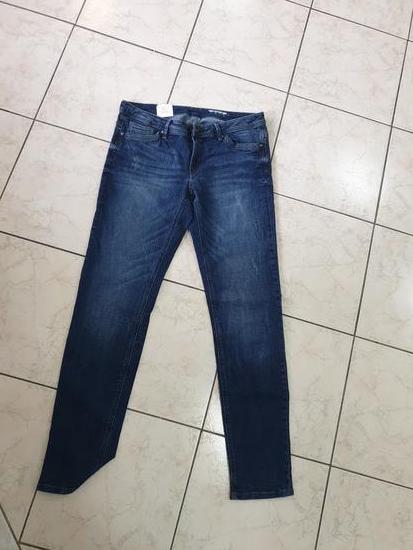 Esprit potpuno nove farmerke 32 slim fit