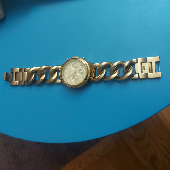 Michael Kors zlatni sat