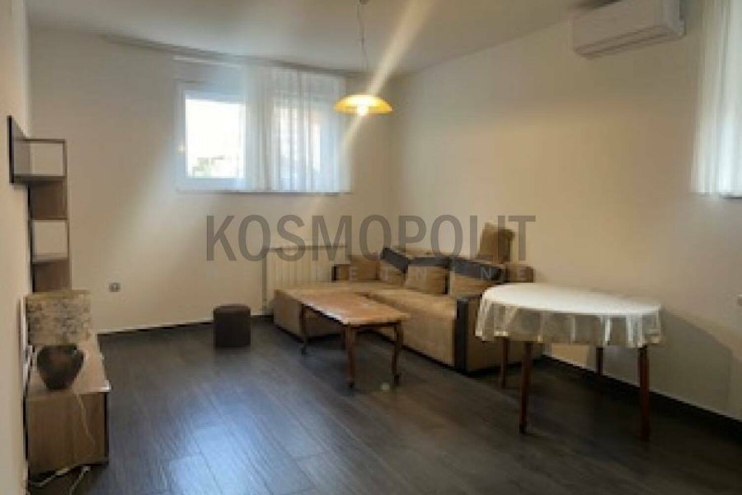 Zemun, Gornji grad, Bosanska , 2.5, 55m2, 112000 EUR