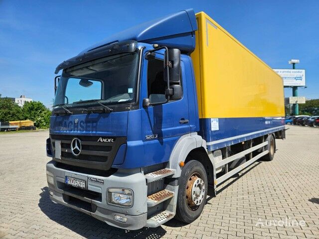 Mercedes-Benz AXOR 1823 kamion furgon