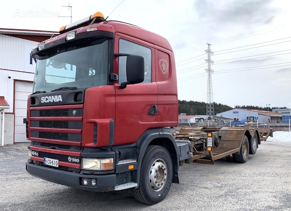 Scania R164 580 6×2 autotransporter