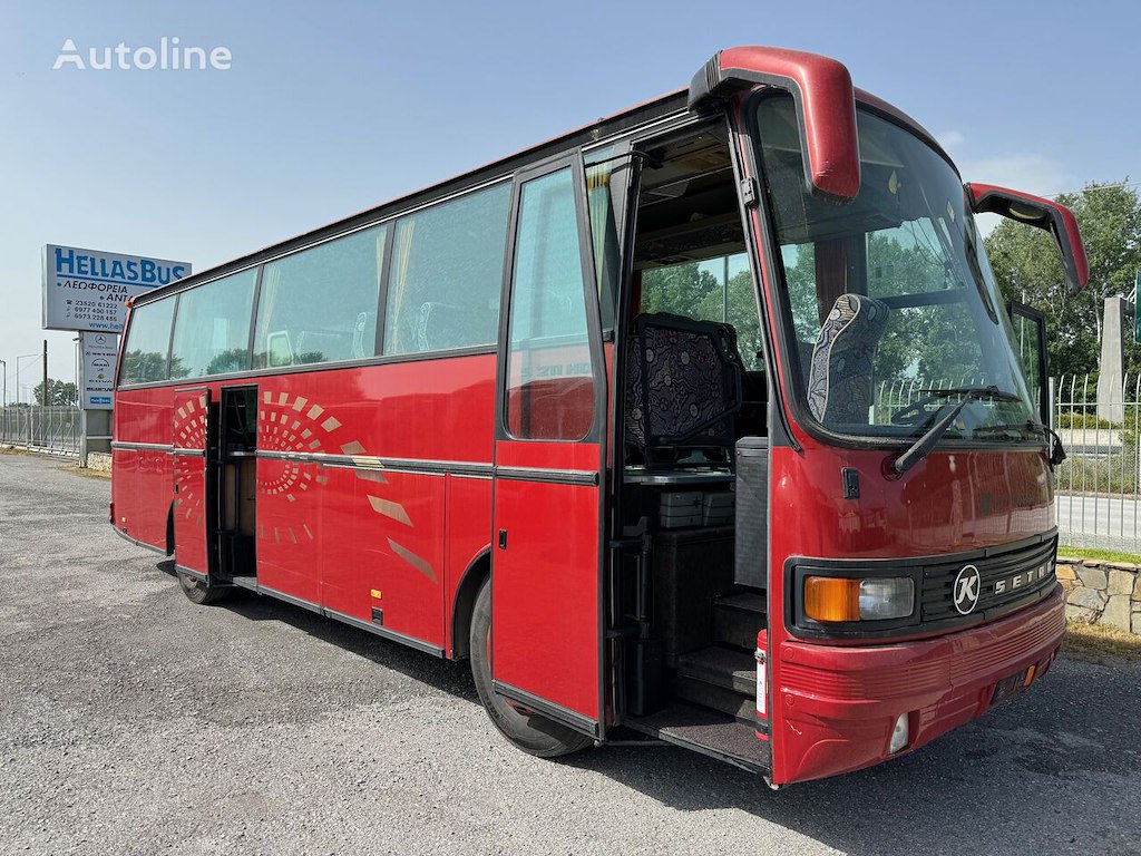 Setra S211 HD turistički autobus