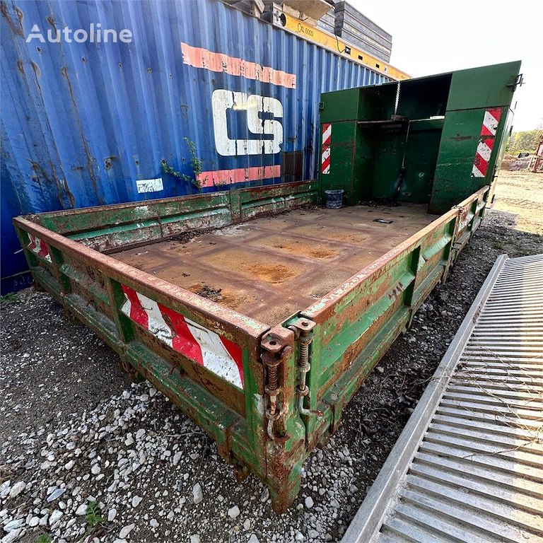 Prodaje se ABC DC Container med værktøjsskabe drugi posebni kontejner na aukciji