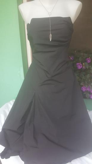 Prelepa crna haljinica, novooo