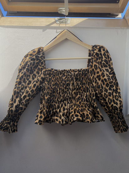 Crop-top leopard print