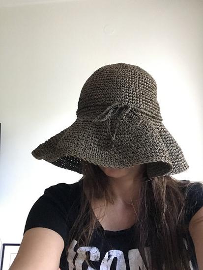 Nov braon pleteni končani letnji ženski šešir