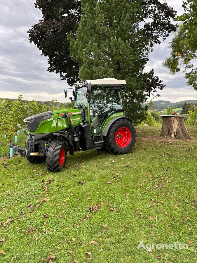 Fendt 211 Varion V vinogradarski traktor