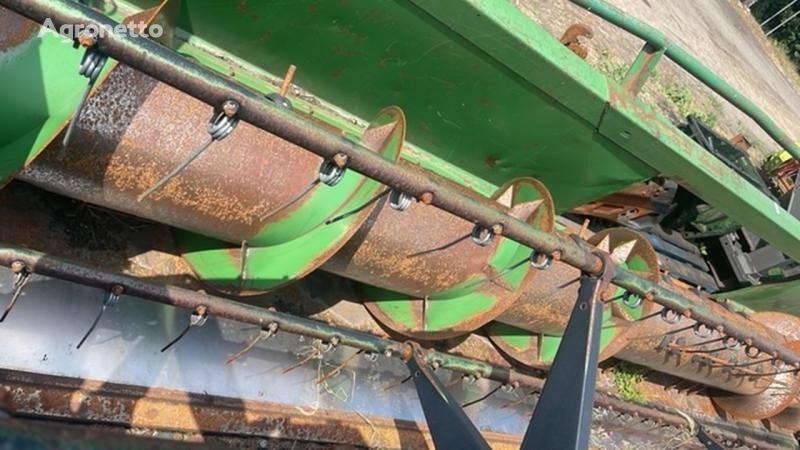 John Deere 620 adapter za žito