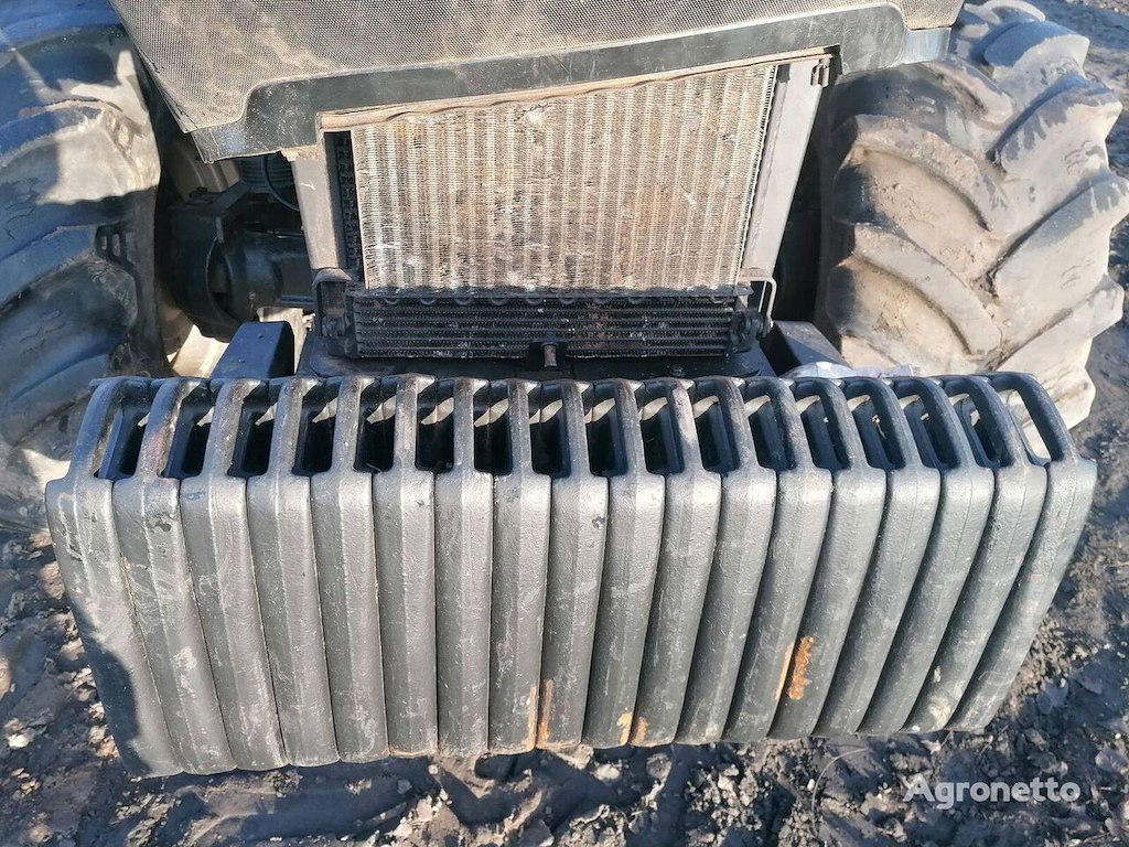 Balast Case MX 270 Magnum protivteža traktora