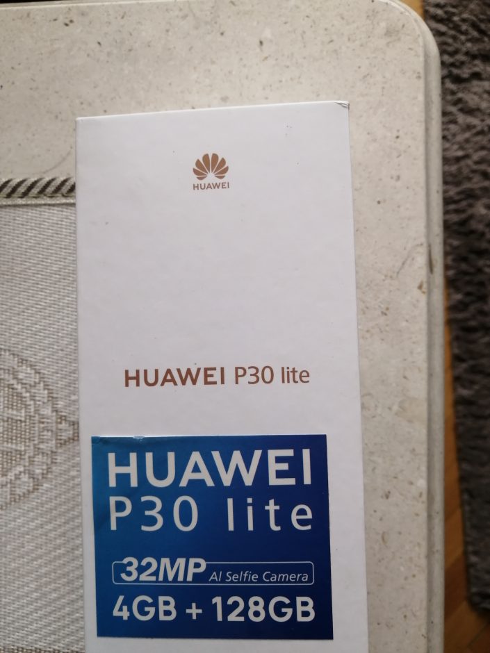 Huawewi P30 Lite/4/128/Kao nov/Crne boje