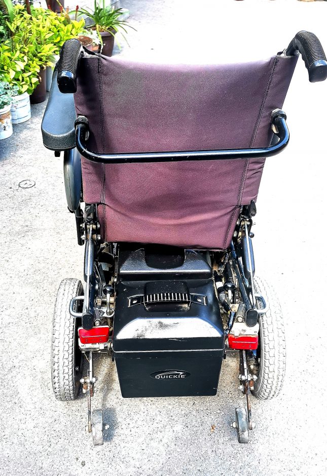 Na prodaju električna invalidska kolica marke Quick