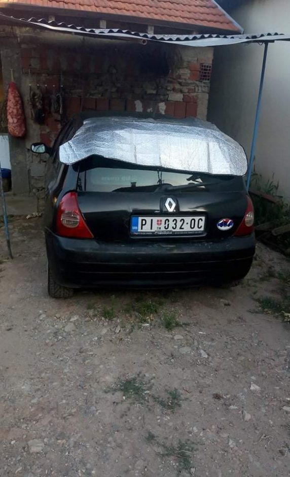 Prodajem Reno clio 1.6 2003