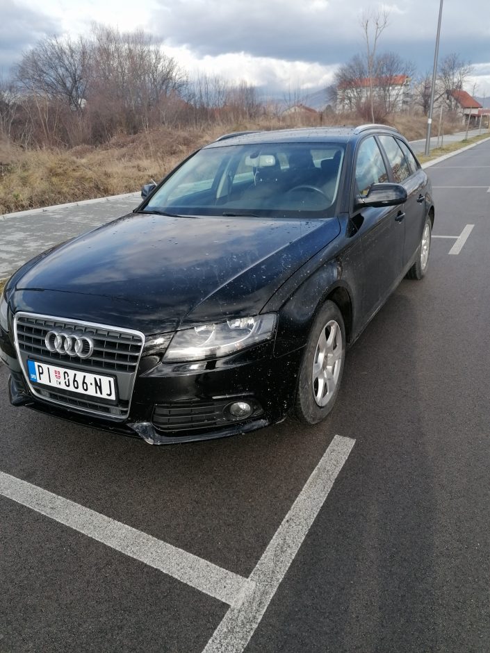 AUDI A4 2.0tdi 2010g