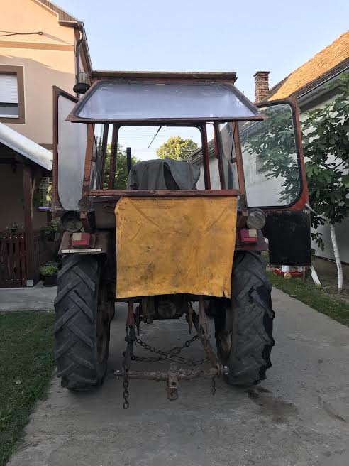 Traktor Vladimirac T 25