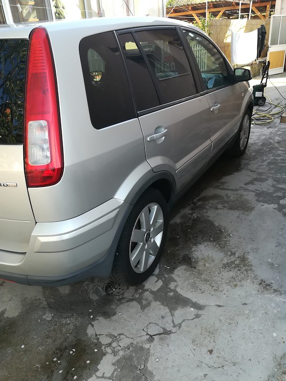 Ford Fusion 1.6CDTI