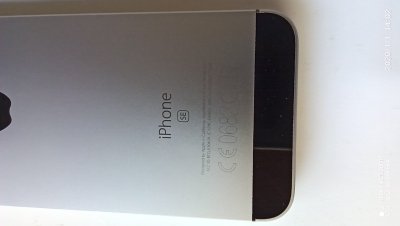 iPhone SE 32GB