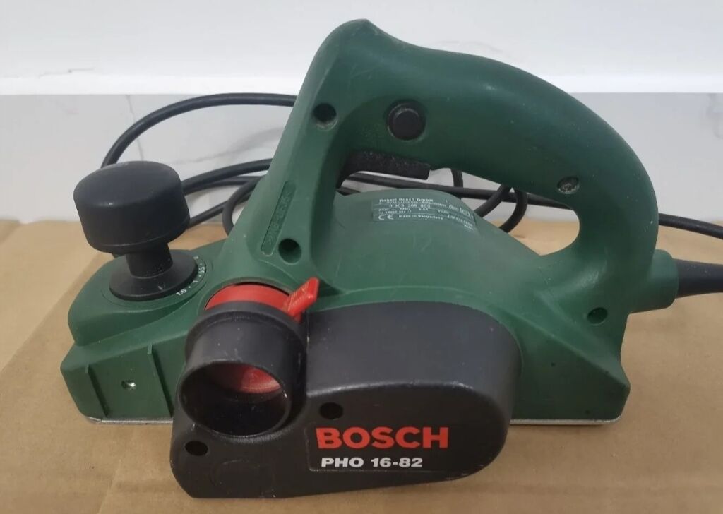 Bosch PHO 16-82 električno rende, Jačine: 550W, Dubina sečenja od 0 do