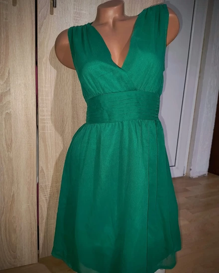 Vero Moda prelepa zelena haljina