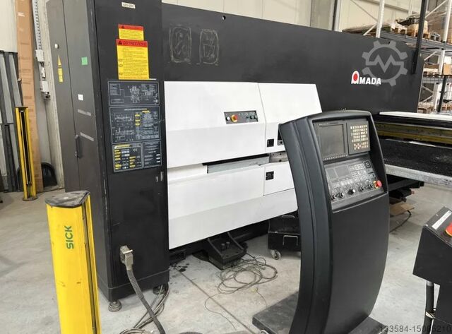 AMADA EUROPE CNC TURRET MAŠINA ZA UDARANJE
AMADA PROMECAM EUROPE 258