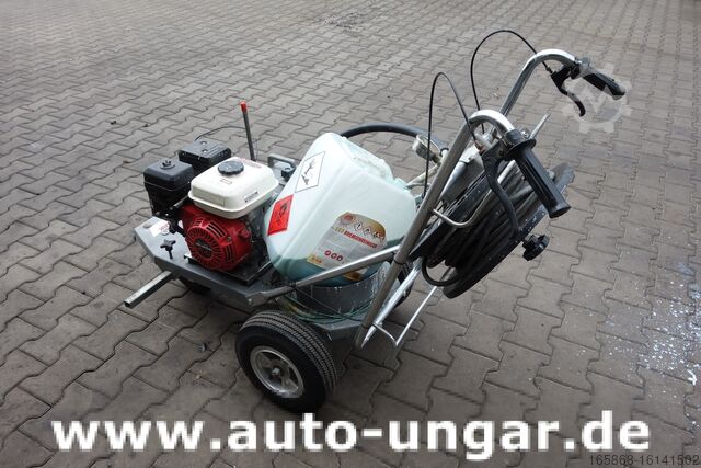 Građevinske mašine
Titan Promark 690 Graco LineLazer Airless Road