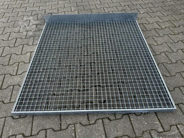 Press-locked grating Press-locked gratings
Gesamttiefe: 1.210 mm / Gesamtbreite 1.190 mm / GR-77 / Durchschiebesicherung