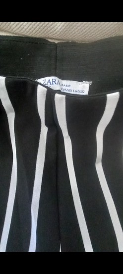 Zara pantalone